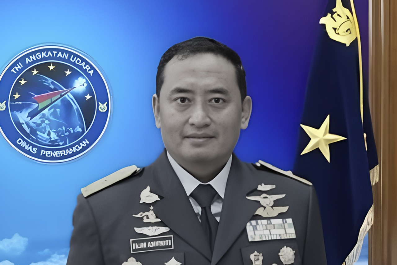 KRONOLOGI MARSMA FAJAR ADRIYANTO GUGUR DALAM KECELAKAAN PESAWAT LATIH ...